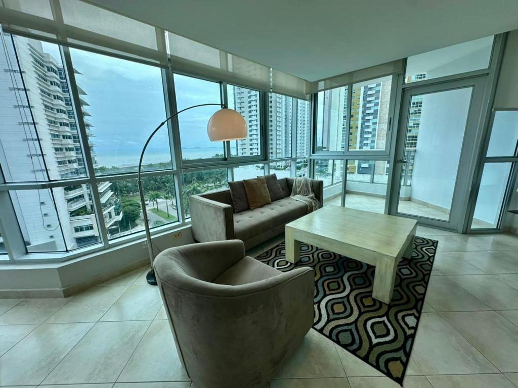River Wood I Sunny 1 BDR in Costa del Este, Panama City (updated prices 2025)