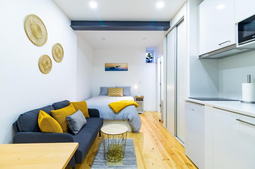 Mourarias Place - Yellow Studio, Lisbon (updated prices 2026)