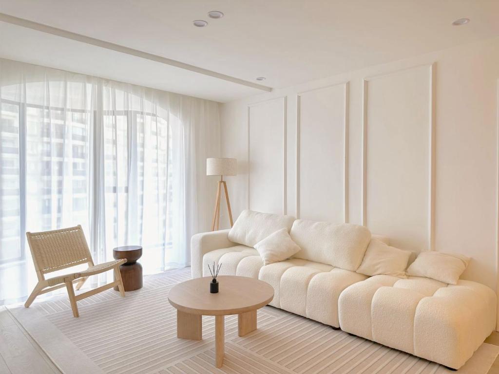 Shanghai Moon Home, Shanghai (updated prices 2025)