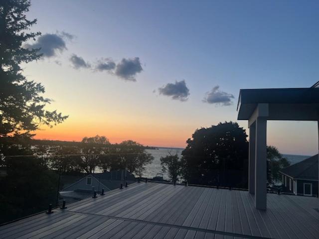 The Lake House, Georgina (updated prices 2025)