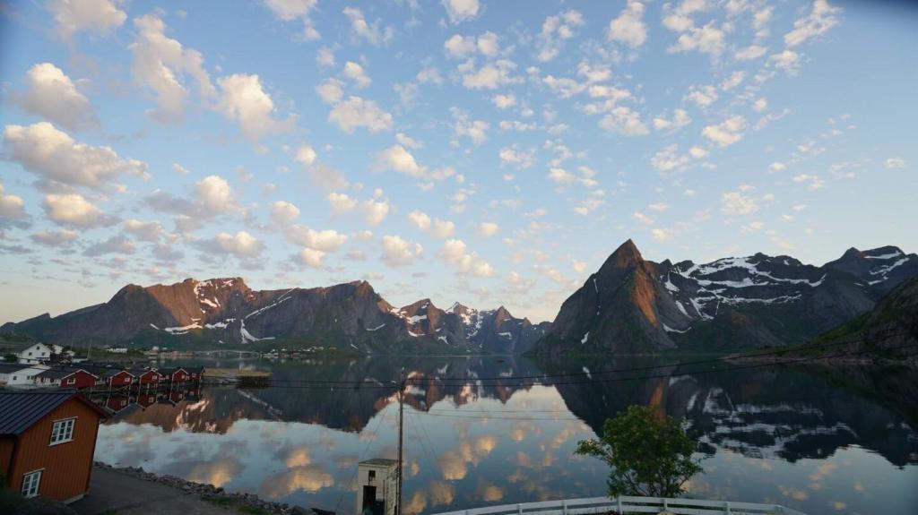 Lofoten panoramic luxury home with sauna, Moskenes (updated prices 2025)