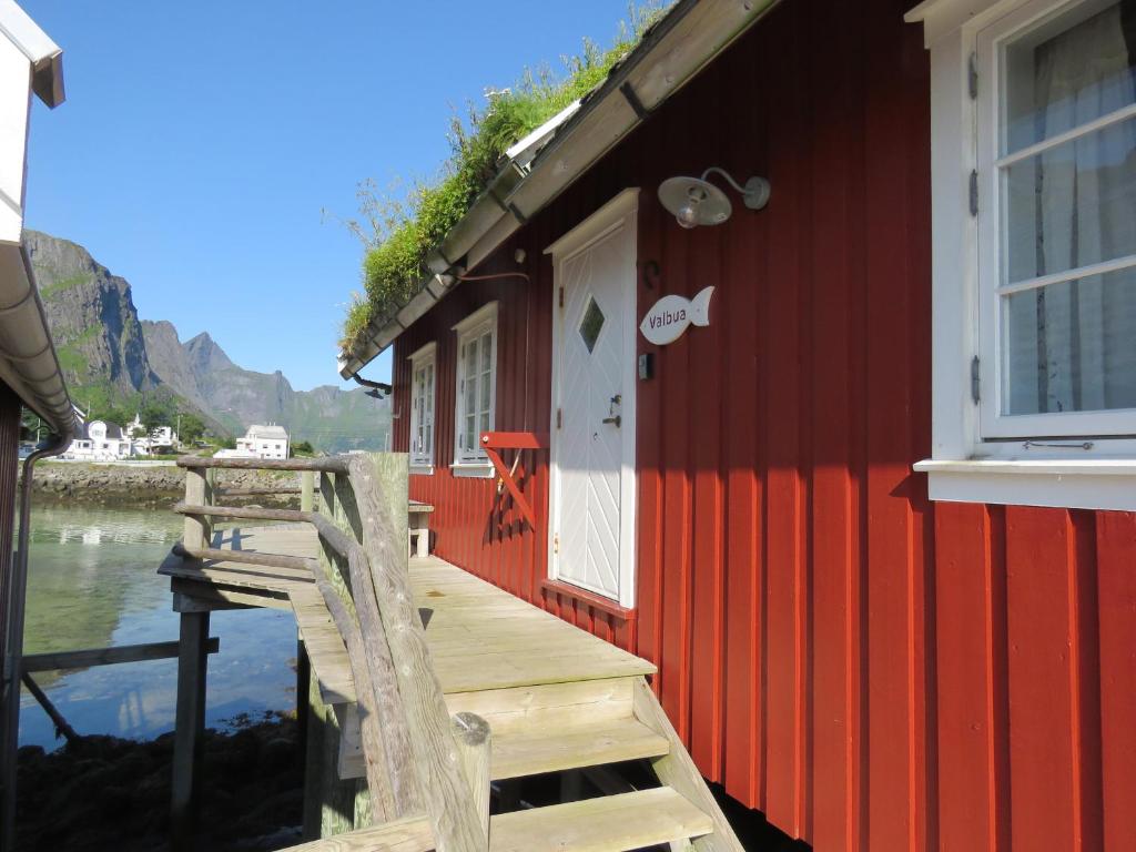 Valen Cabins in Reine, Reine (updated prices 2025)