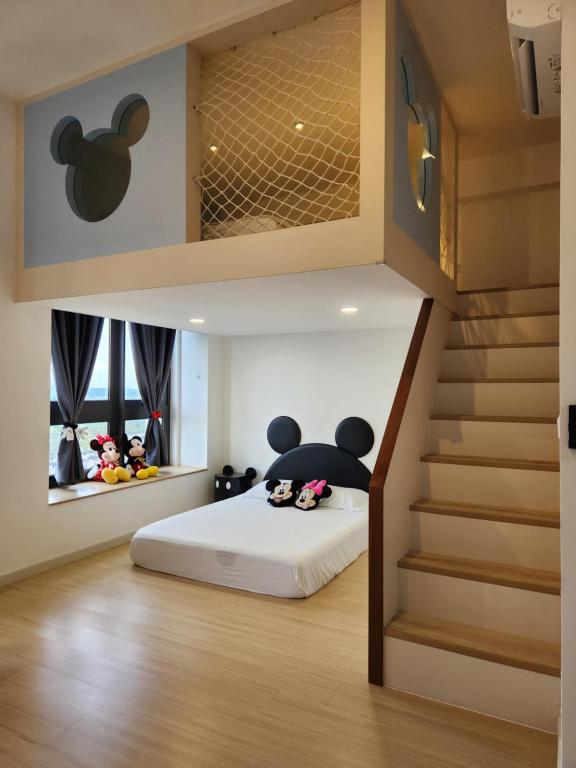 Sunway Grid Mickey House 4-5pax, 8mins to Legoland, Iskandar Puteri ...