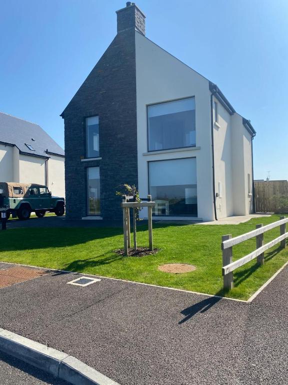 Luxury Home with Hot Tub Rossnowlagh Beach, Donegal (precios ...