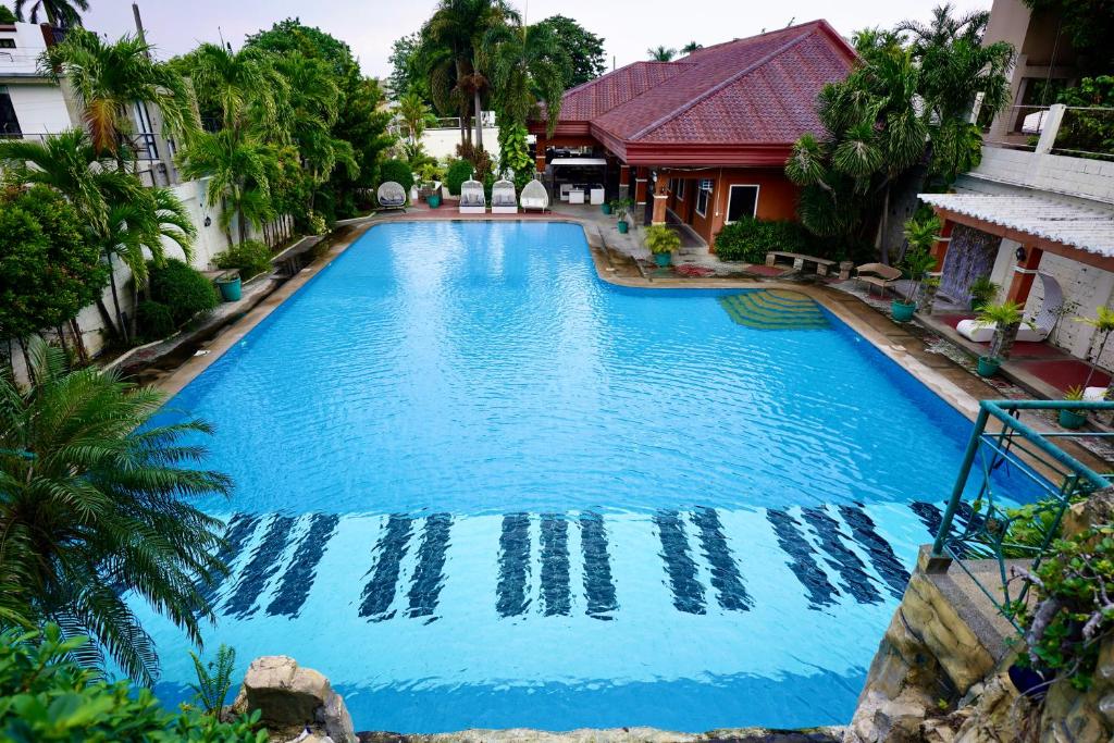 Punta Verde Resort & Convention Center, Pansol (updated prices 2026)