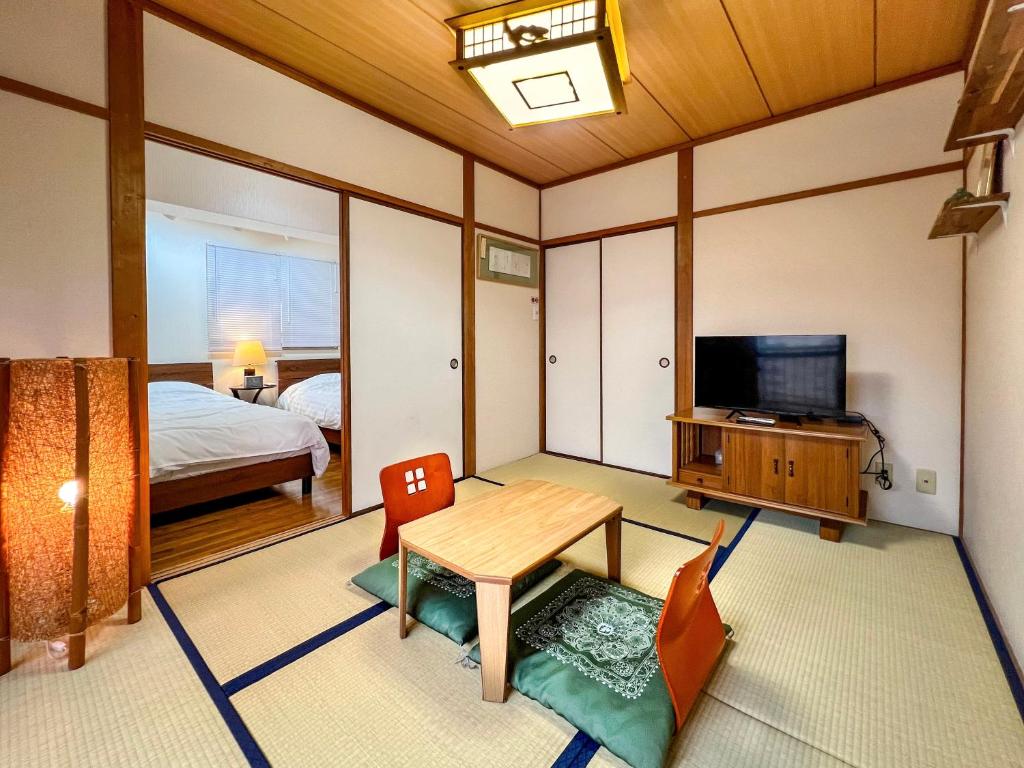 TABINE 1min walk to Station Prime Location, Kumamoto (precios ...