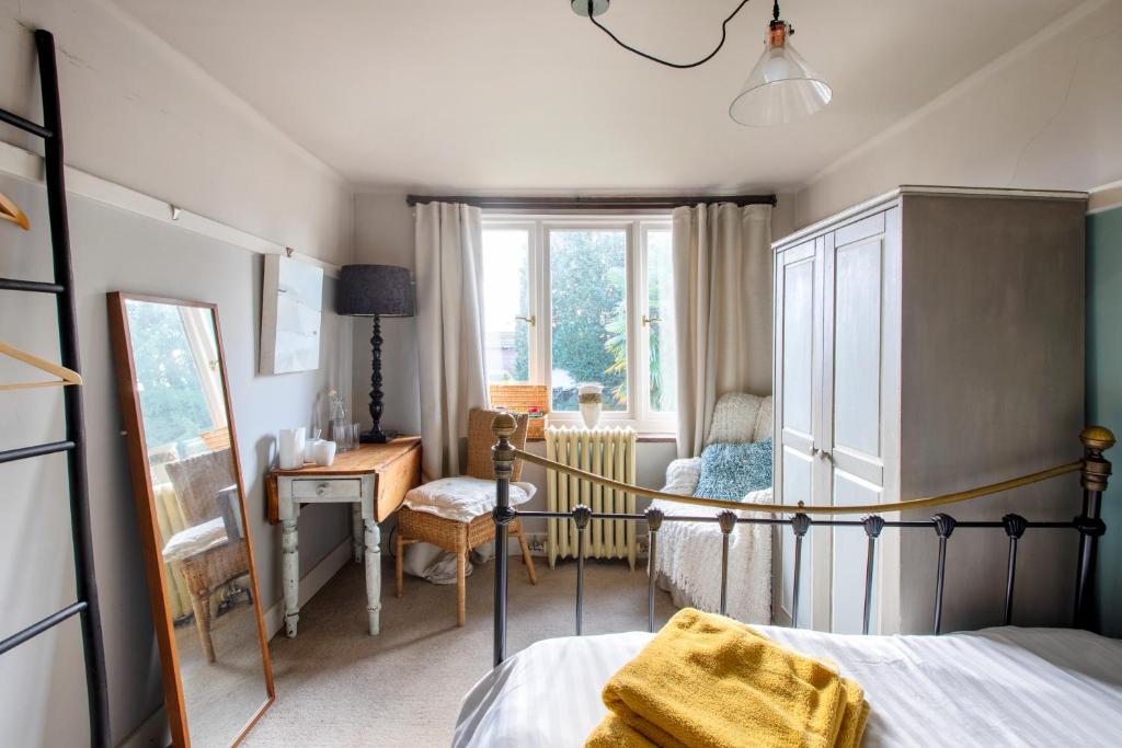 The High Street, Ardingly, West Sussex, Ardingly (updated prices 2025)