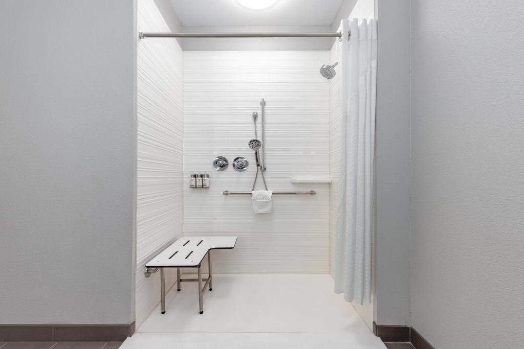 avid hotels Austin NW - Lakeline by IHG, Austin (updated prices 2025)