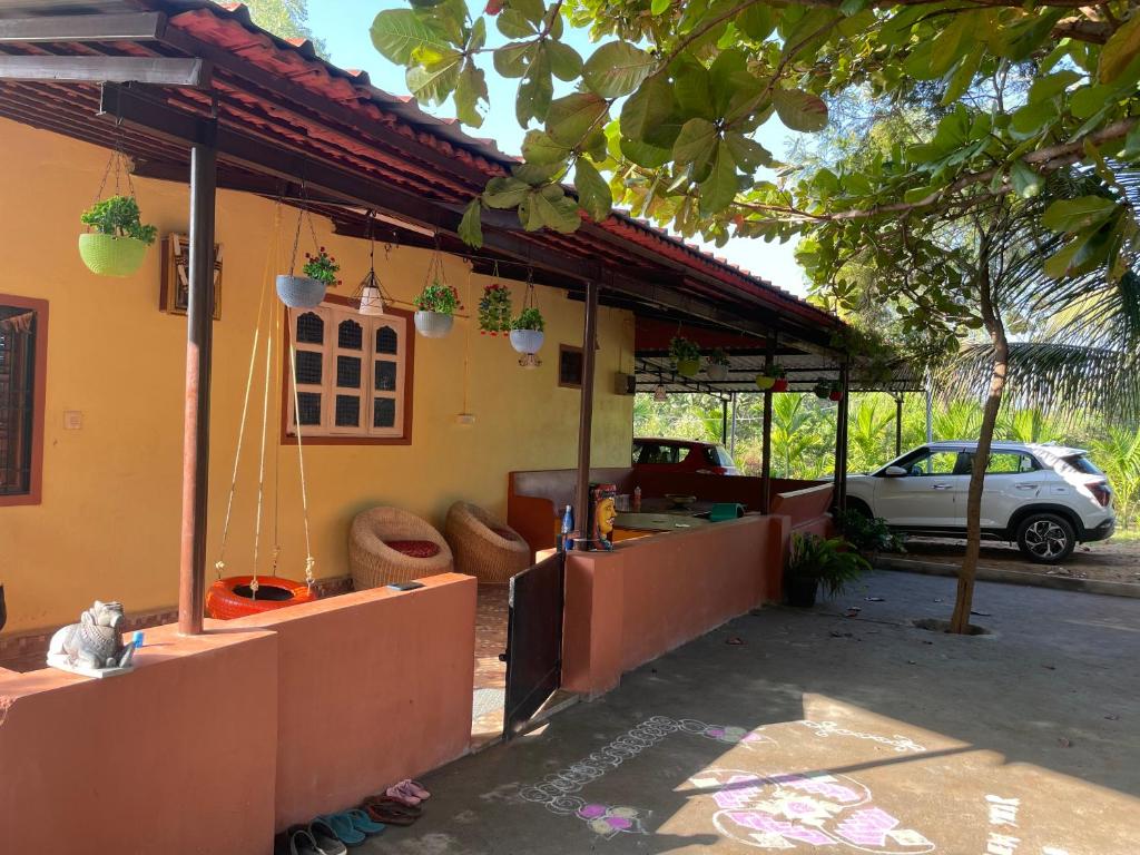 Lilly Farm, Halgūr (updated prices 2026)