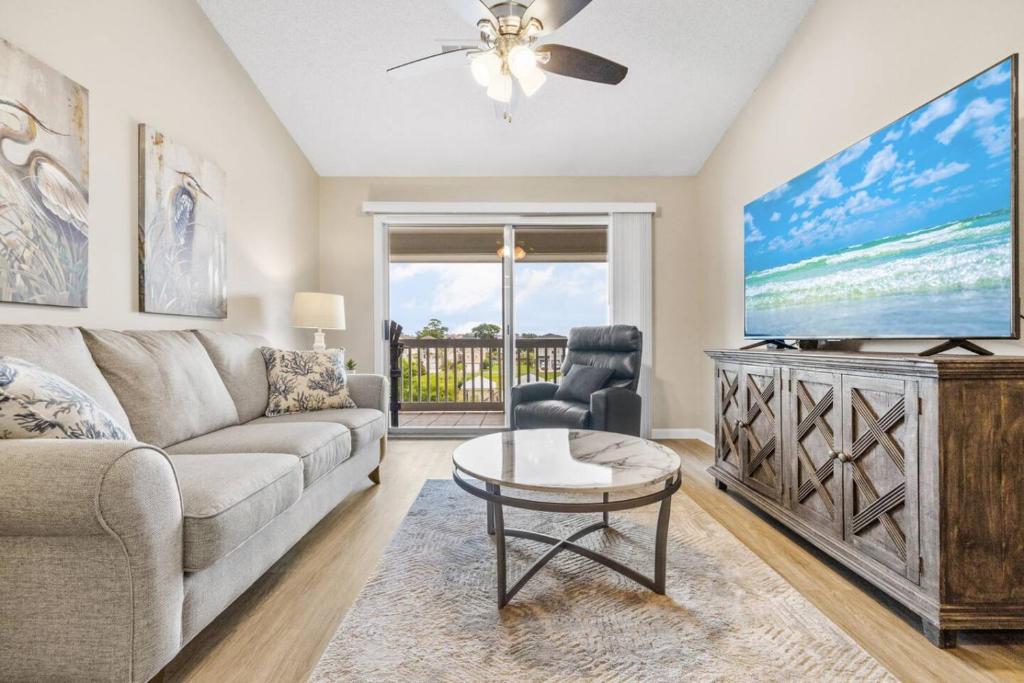 Carolina Yacht Landing E16, Little River (updated prices 2025)