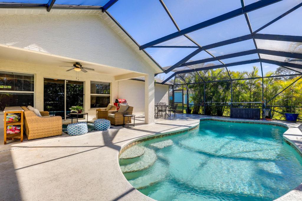 Close to Family Park Home with Screened Lanai!, Lighthouse Point ...