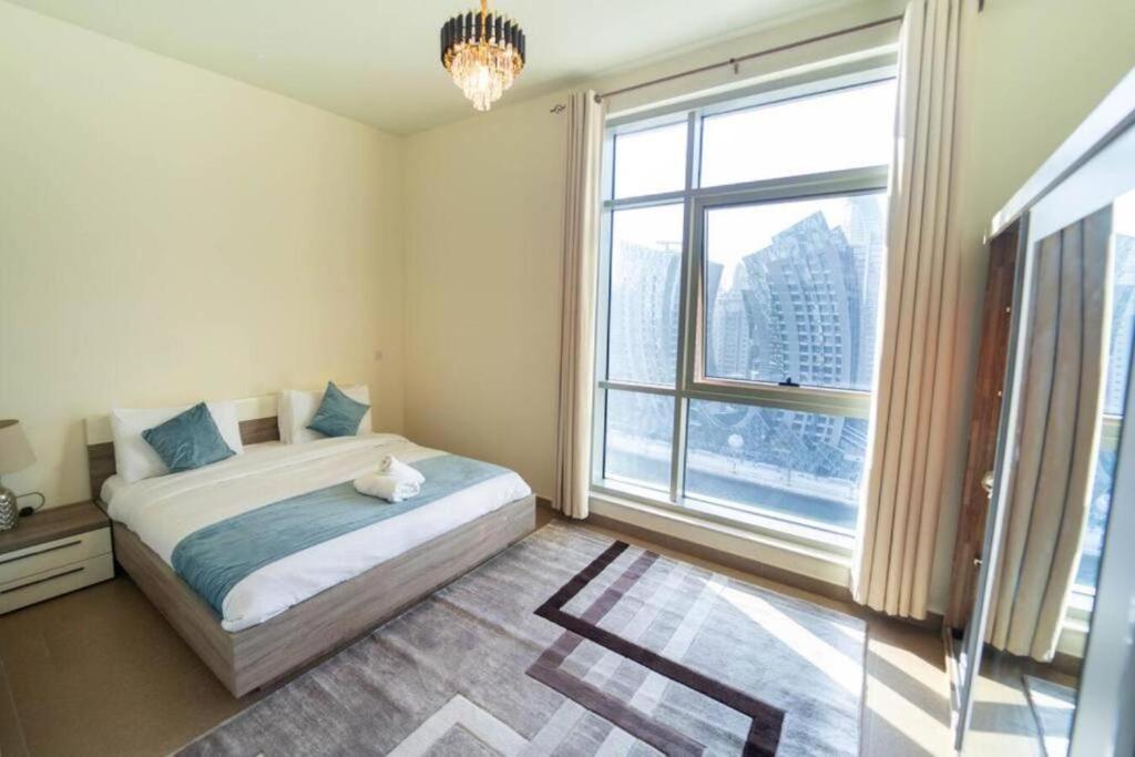 Brown Stone - Hamilton Canal VIew, Dubai (updated prices 2025)