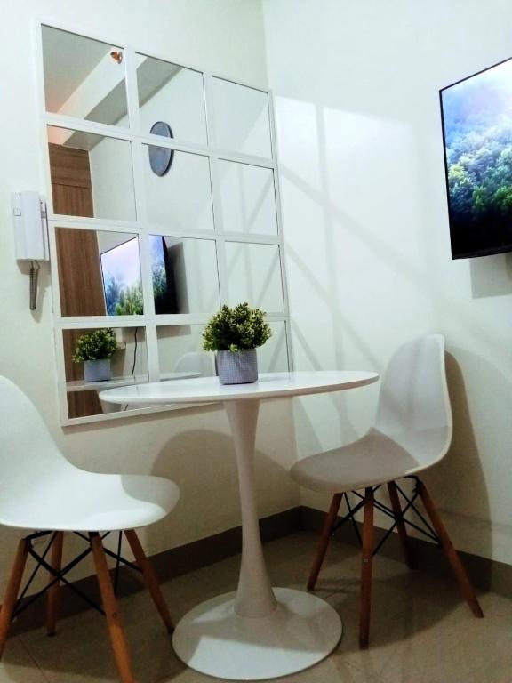 La Belle Maison, Manila (updated prices 2025)