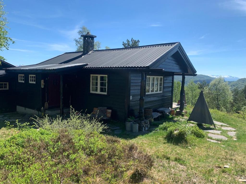 Cabin at Kvamskogen with a great view, Kvam (updated prices 2026)