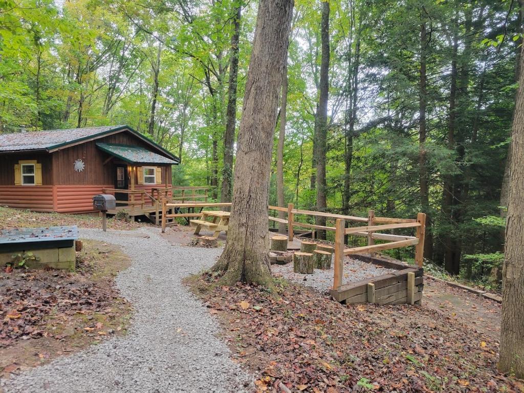 Mountainside Cabin, Secluded, Hot Tub, Lake Accessible, Rockbridge ...