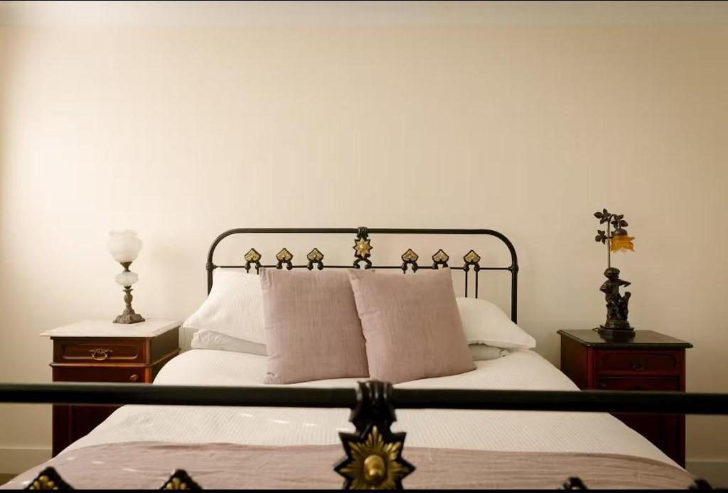 Tall Poppy Farm, Romsey (harga terbaru 2025)