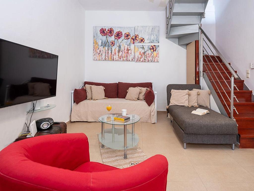 Sea Aura Crete, family seaside house in Agia Pelagia, Agia Pelagia ...