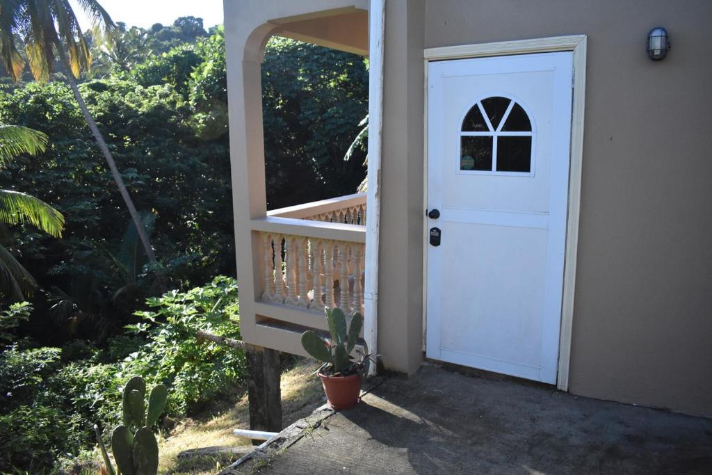 Ruby Delight, La Borne (updated prices 2025)