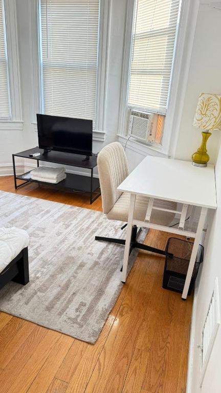 Rear Room, Bushwick Junction (updated prices 2026)