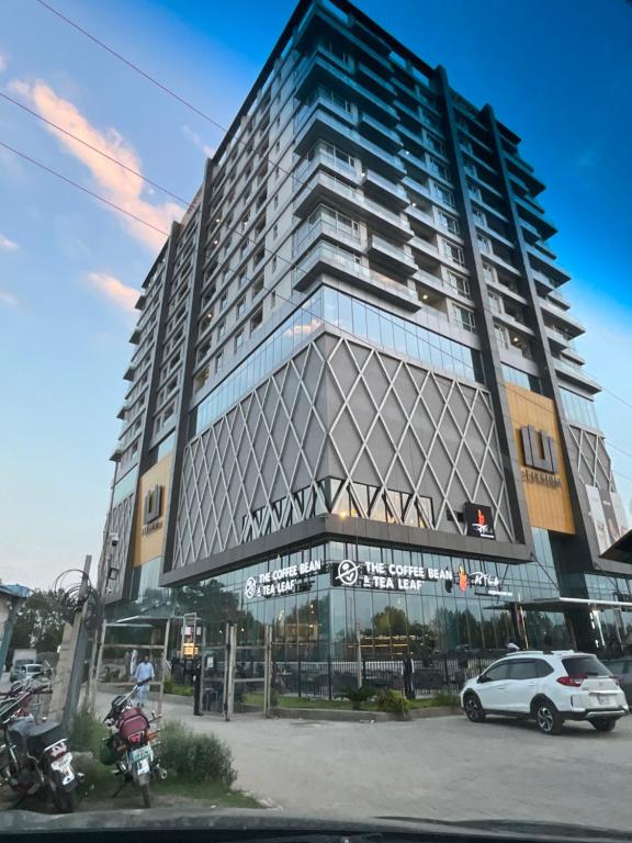 Elysium Luxury Hotel Apartments Facing Centaurus Islamabad, Islamabad (updated prices 2025)