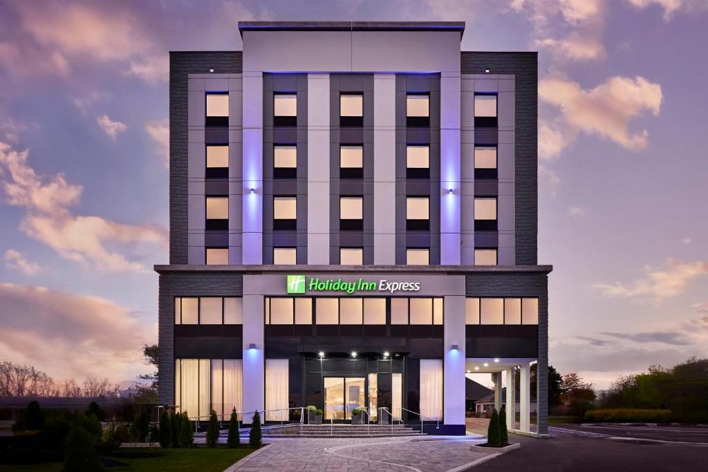 Holiday Inn Express Hamilton - Upper James by IHG, Hamilton (updated ...