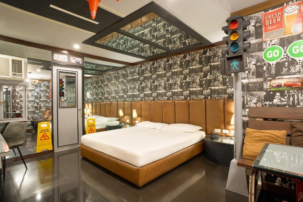 Kape Hotel Pasig, Manila (updated prices 2025)