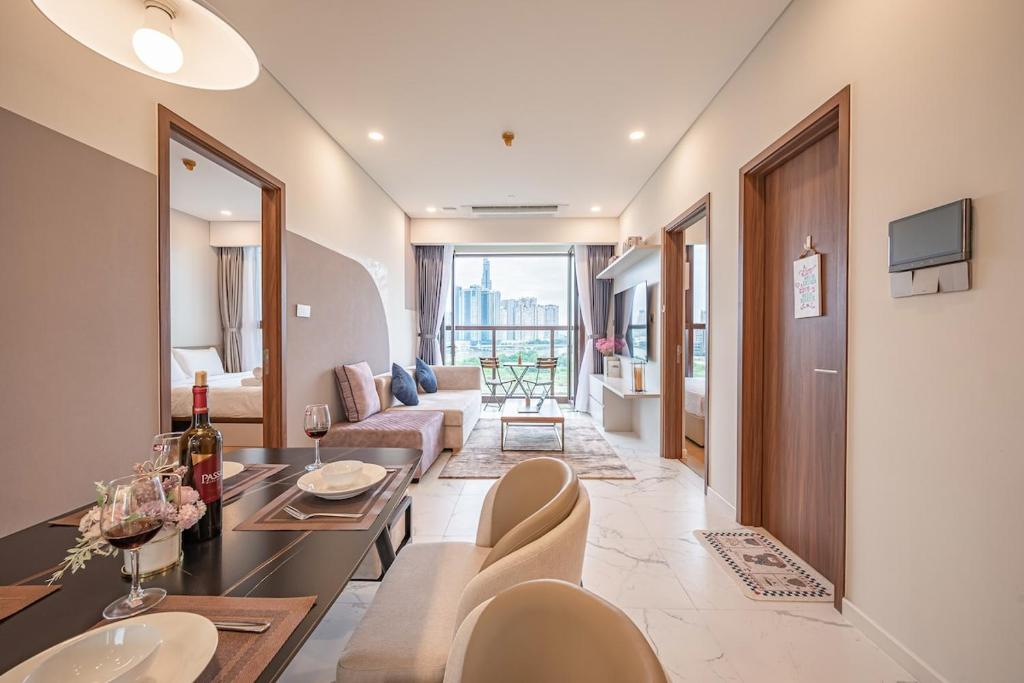 Metropole Opera Residence Looking Over District 1, Ho Chi Minh City ...