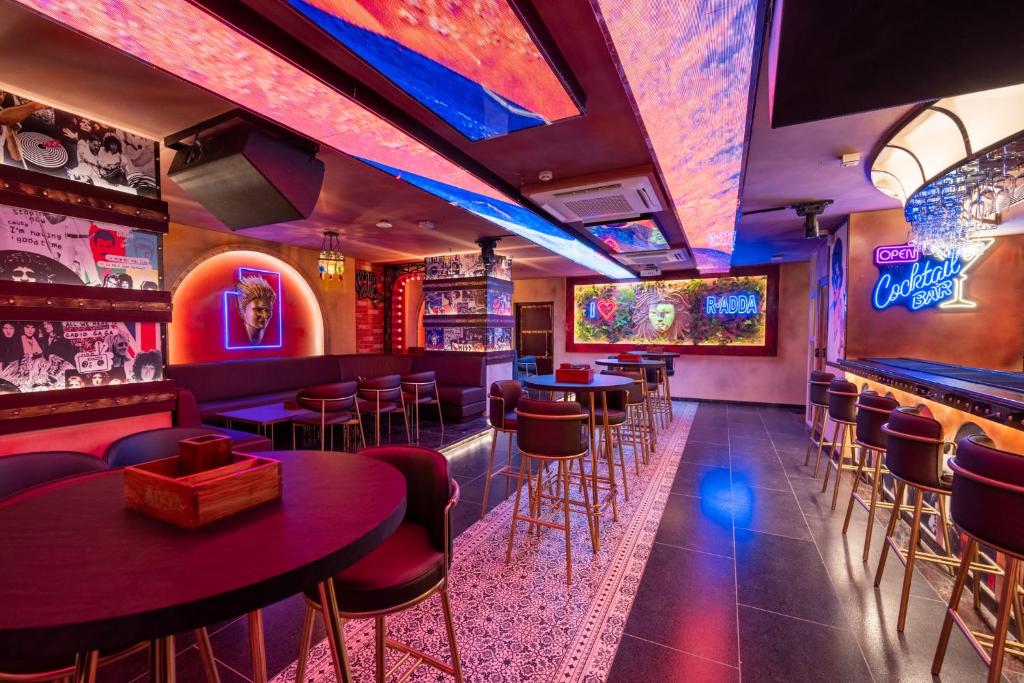 Ramee Tarang Hotel Indore, Indore (updated prices 2025)
