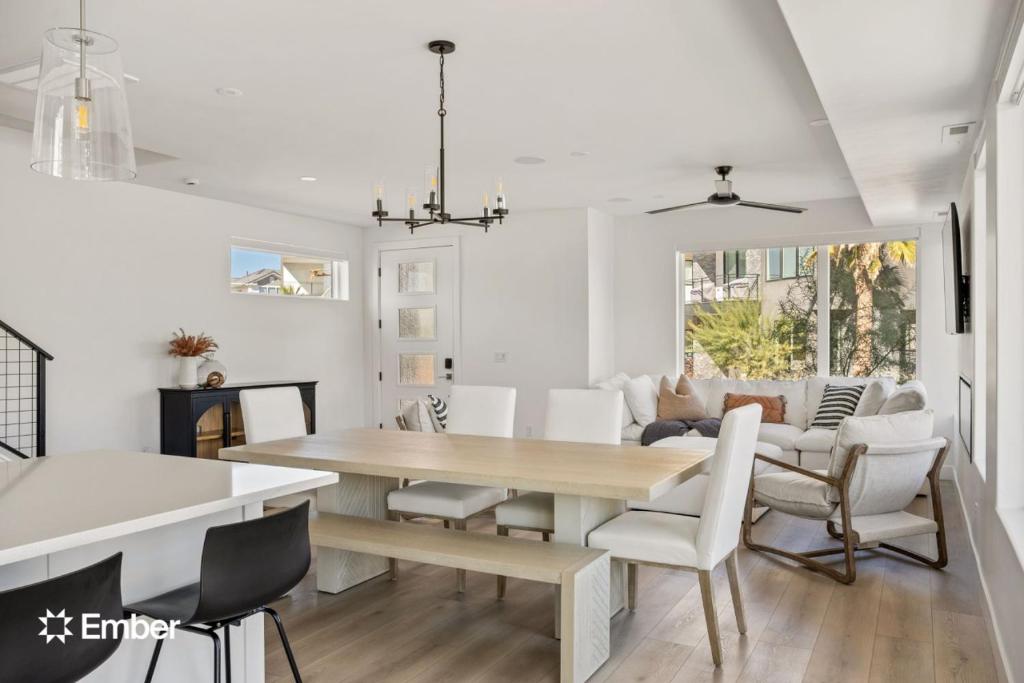 Desert Chic at Desert Color by Ember Stays, Atkinville (updated prices 2026)