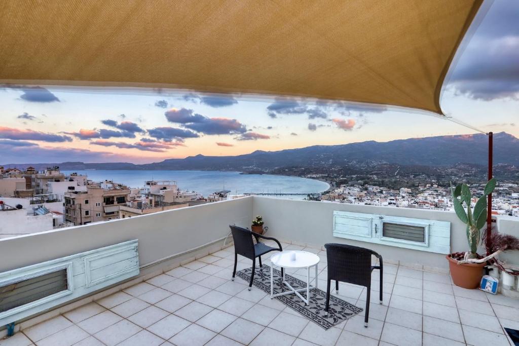 Terrace house, Sitia (updated prices 2025)