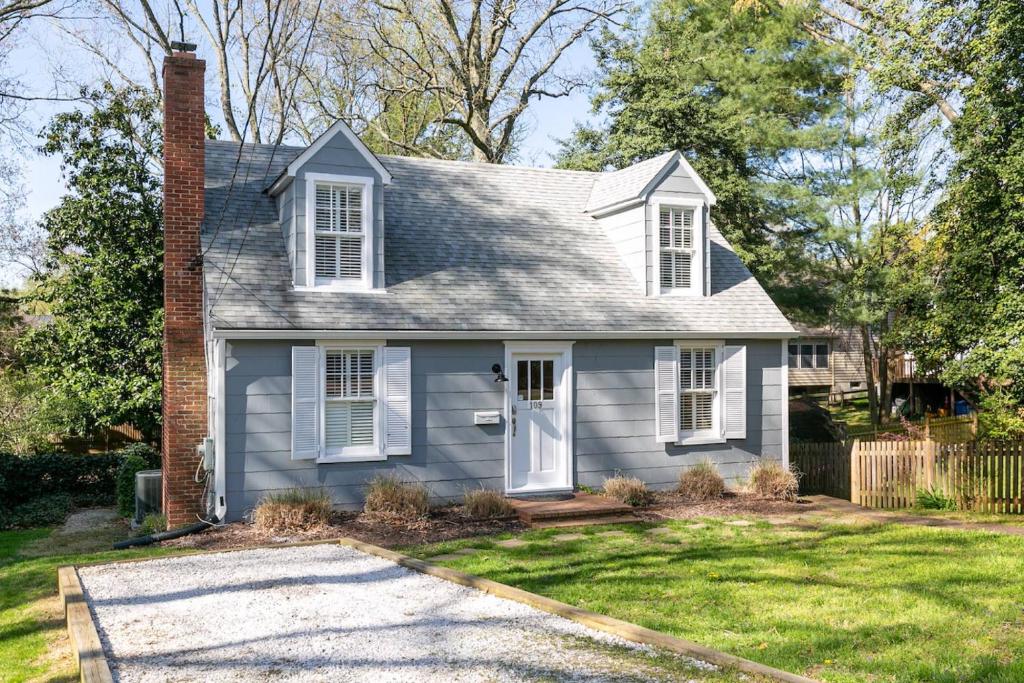 Captain’s Crossing, Annapolis (updated prices 2025)