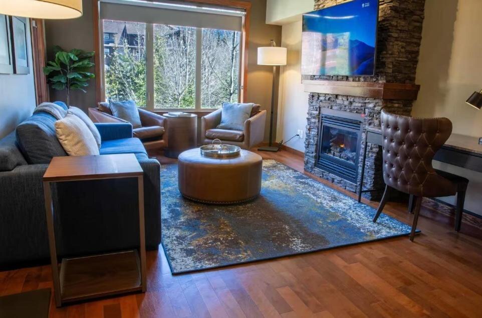 Stoneridge Resort - Mountain View - Pool & Hot Tub, Canmore (updated ...