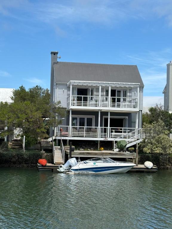 Thesen Island on the canals, Knysna (updated prices 2025)