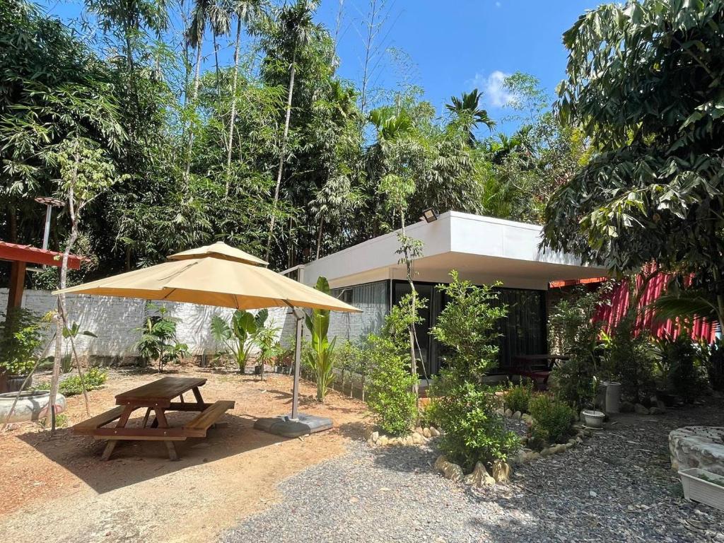 Holy Villa, Kampot (updated prices 2025)