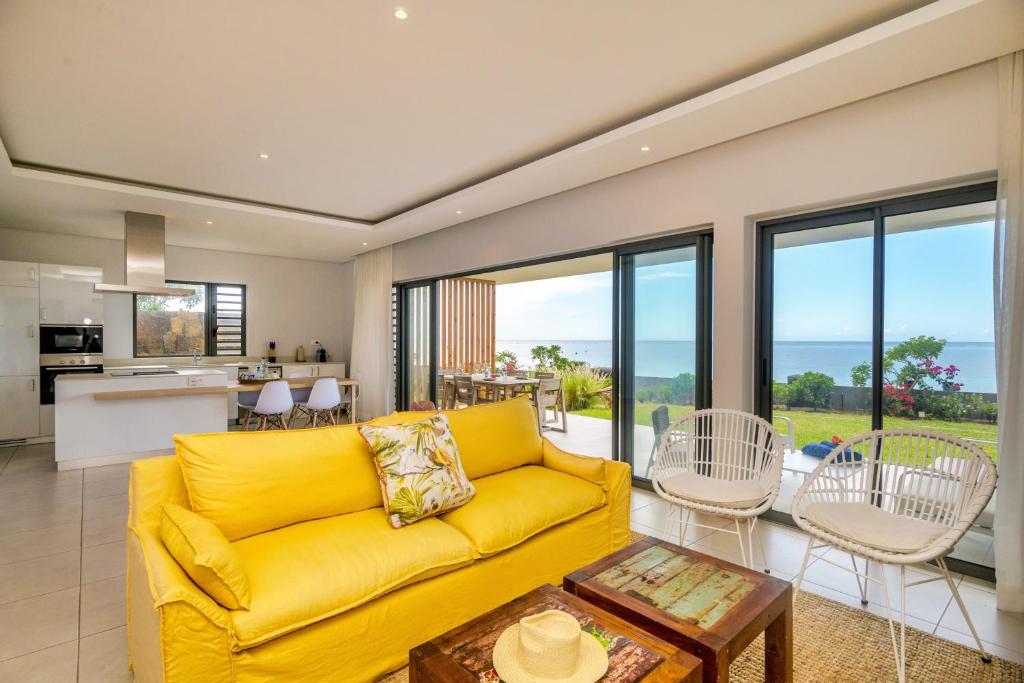 Sea N Tree Beachfront Residences, Pointe aux Sable (updated prices 2026)