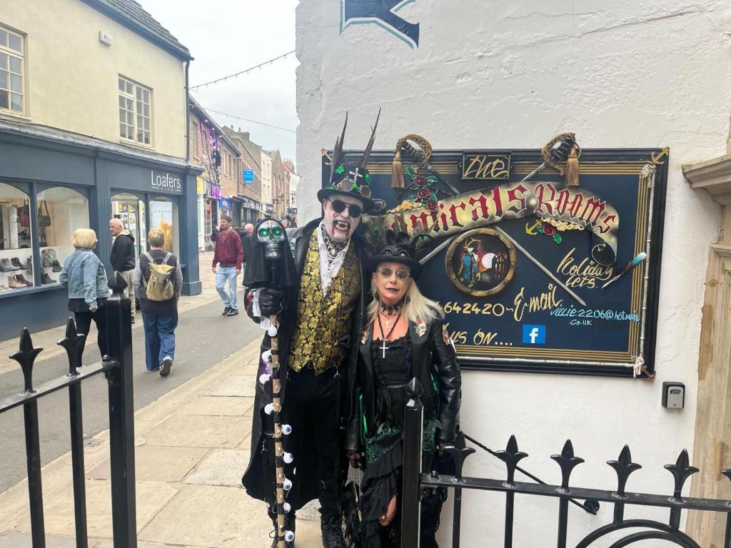 The Admirals Room, Whitby (updated prices 2025)