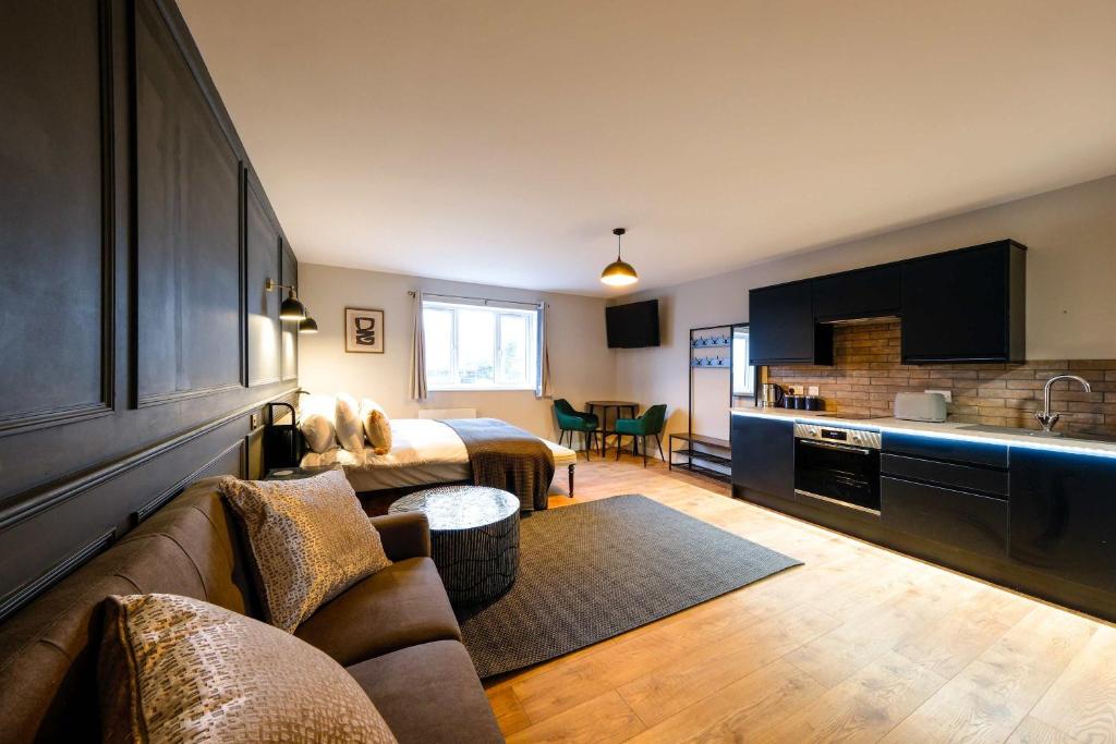 The Willow - Studio 26, Bristol (updated prices 2025)