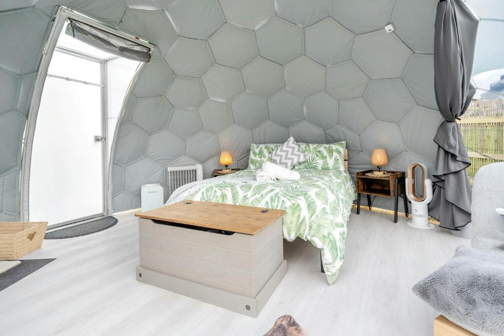 Deerstone Glamping-Weets Hill dome with Hot tub, Earby (updated prices 2026)