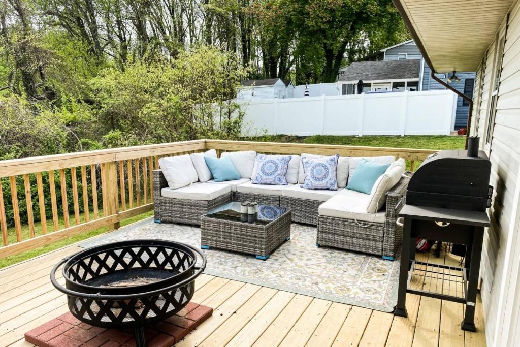 Hilltop Cottage - iTrip Annapolis, Severna Park (updated prices 2025)