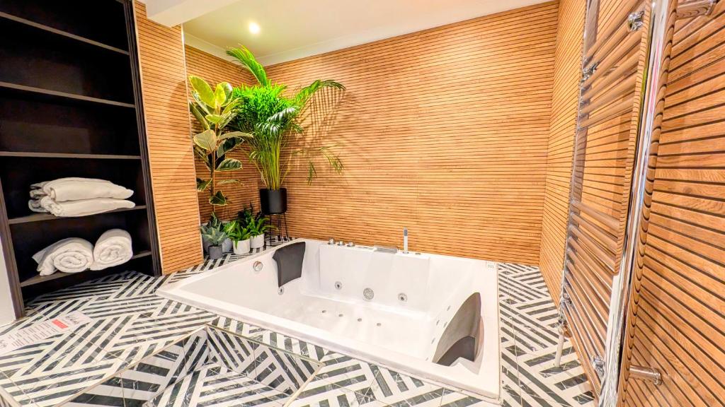 INNit Vibes, Brighton & Hove (updated prices 2026)