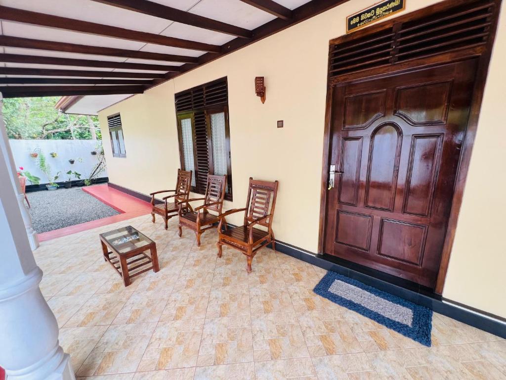 Private house in Madiha, Matara (updated prices 2025)