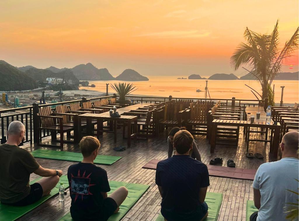 The One Hostel & Rooftop Bar Catba, Cát Bà (aktualisierte Preise für 2025)