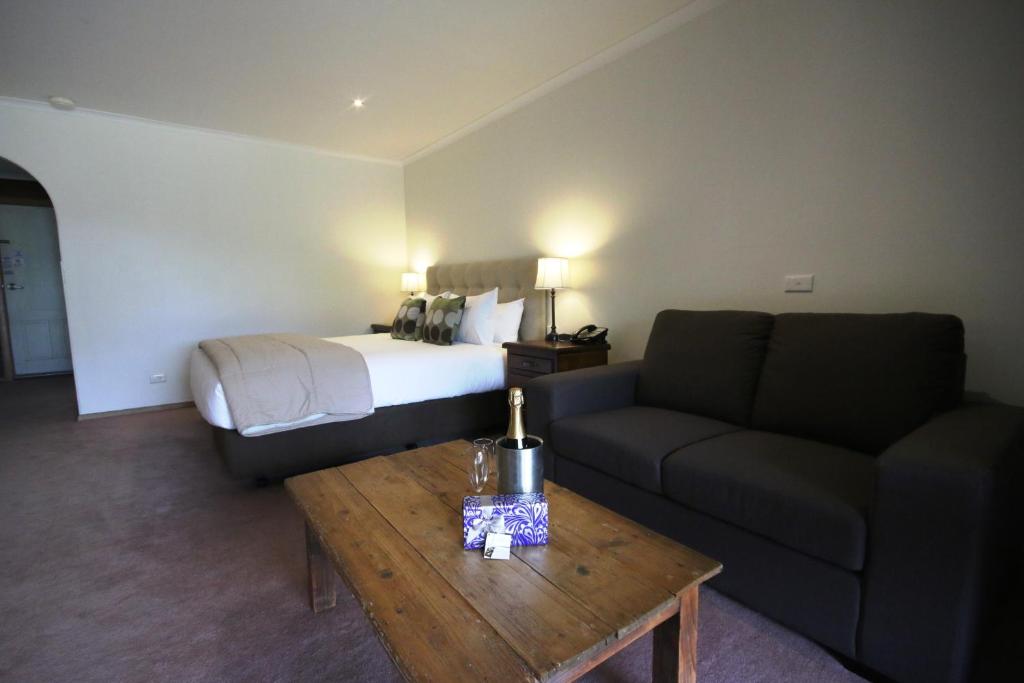 Bell Tower Inn, Ballarat (updated prices 2025)