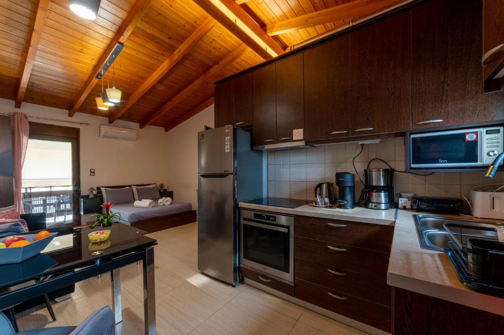 Filotimo RoofGarden Brown Apt, Heraklion (updated prices 2025)