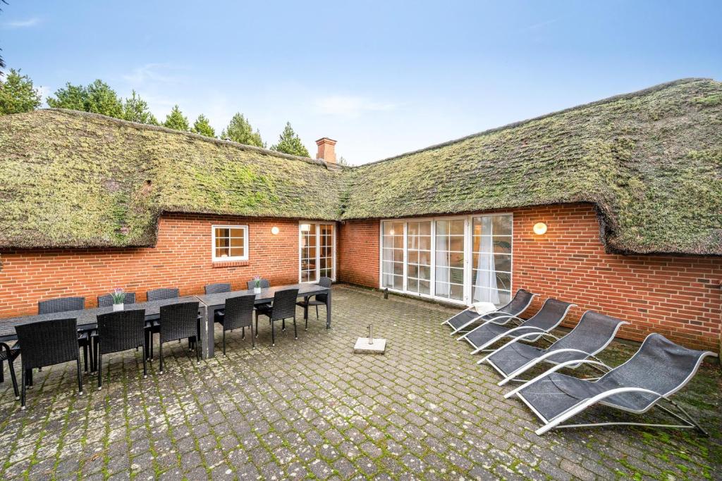 Renovated Thatched Pool House By The North Sea For 16 People,, Ulfborg ...