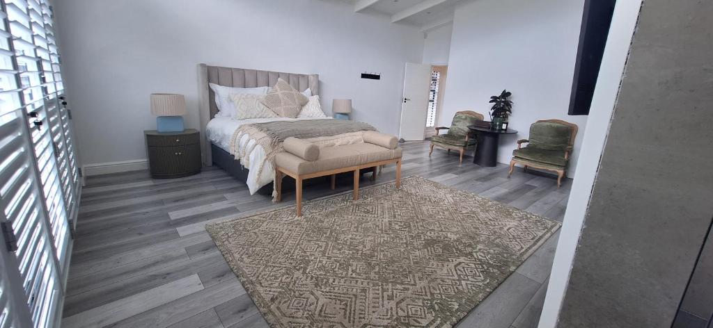 Comfort Cove, Cape Town (updated prices 2025)