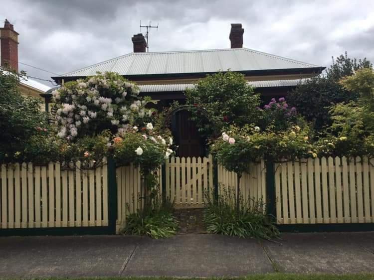 Jacaranda Cottage, Colac (updated prices 2025)
