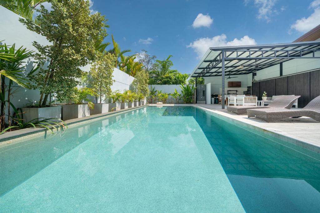 Vanille Villa in Balinese style with swimming pool, Ban Saiyuan (1 ...