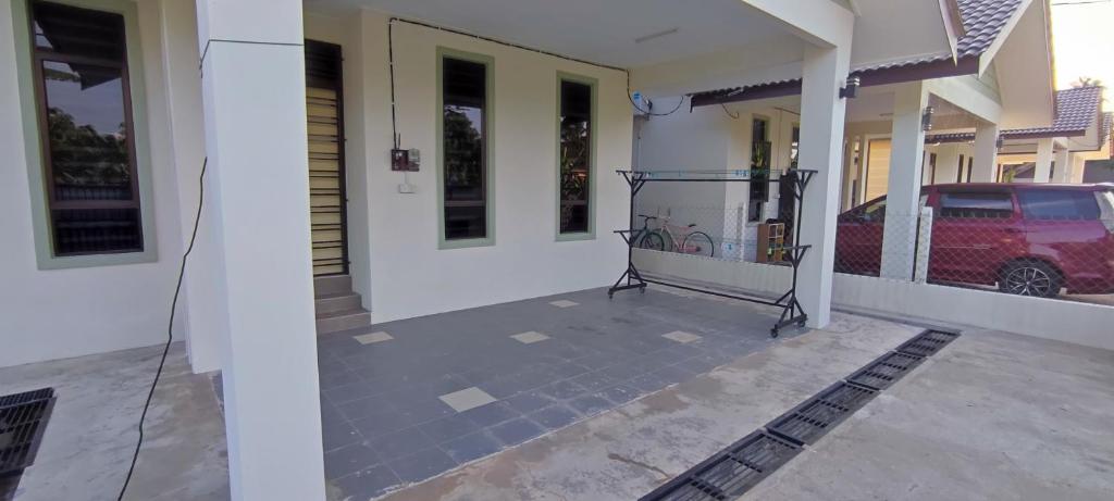 Maryam Homestay, Bukit Payong (updated prices 2026)