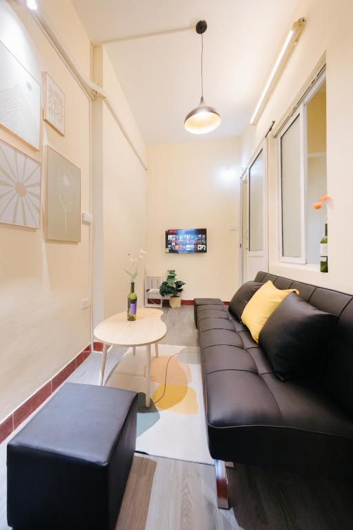 Flower Homestay - 50m to Old Quarter - Cosy home - 3Brs - FreeBreakfast ...